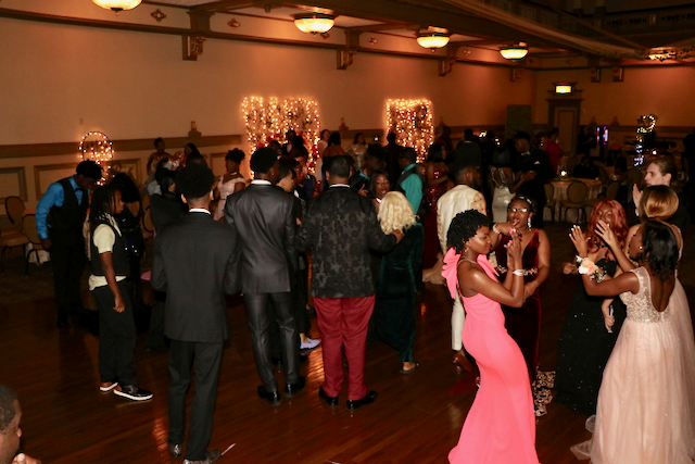 Gallery: Thomas Jefferson High School Prom 2019 – Urban Views RVA: RVA ...