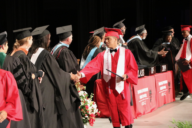 Gallery: Thomas Jefferson High School Graduation 2019 – Urban Views RVA ...